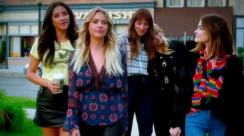 Pretty Little Liars Gif - Gif Abyss