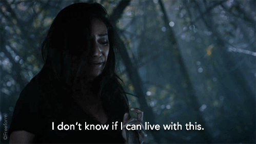 Download Drama Thriller TV Show Pretty Little Liars Gif - Gif Abyss