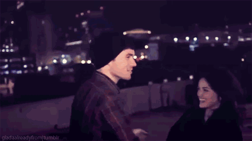 Pretty Little Liars Gif - Gif Abyss