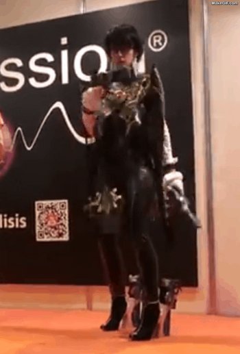 Download Woman Cosplay Gif