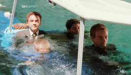 Malcolm in the Middle Gif - Gif Abyss