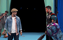 Thor: Ragnarok Gif - Gif Abyss