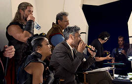 Download Movie Thor: Ragnarok Gif