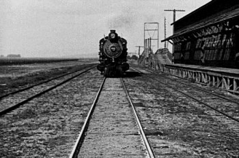 Download Vehicle Train Gif - Gif Abyss
