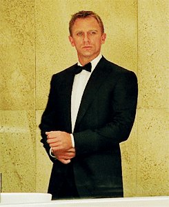 007 Gifs