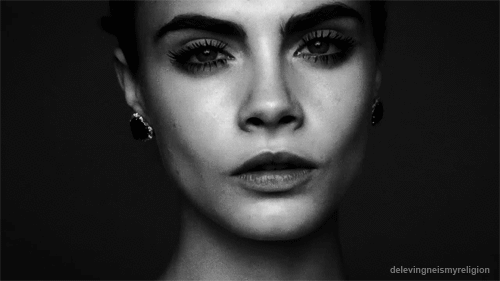 Model Gif - Gif Abyss