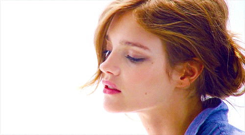 Download Woman Model Gif