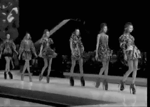 Model Gif - Gif Abyss