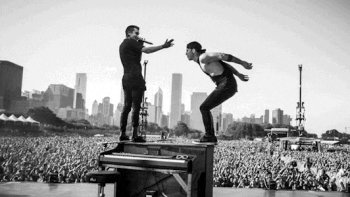 Live Performance Gifs