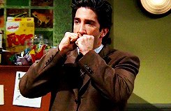 [290+] Friends (TV Show) Gifs