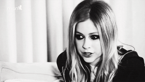 Avril Lavigne Gif - Gif Abyss