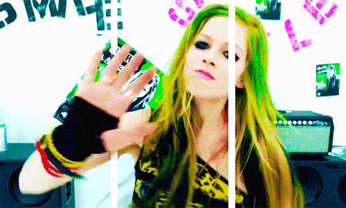 Avril Lavigne Gif - Gif Abyss