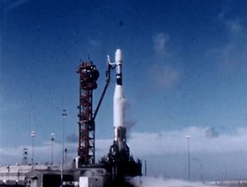 Download Sci Fi Rocket Gif