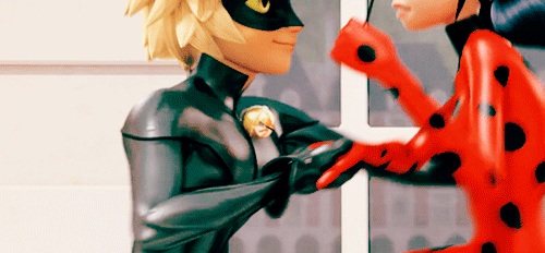 Download TV Show Miraculous Ladybug Gif