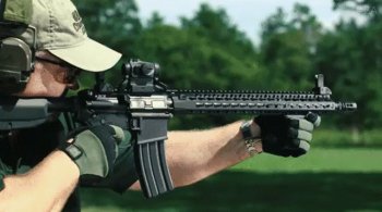 Download Military Rifle Weapon Man Made Assault Rifle Gif